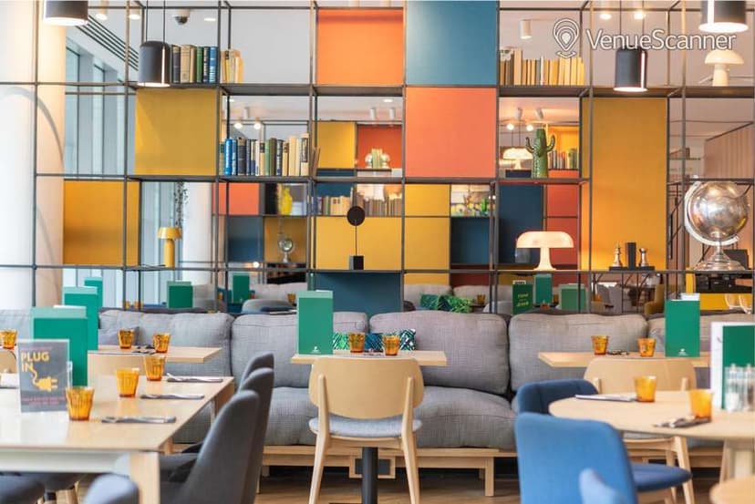 Hire Pitch - Soho | VenueScanner