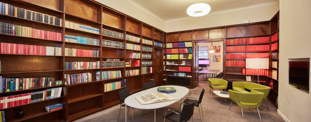 Hire 41 Portland Place | Jean Shanks Library - Fellows Room | VenueScanner