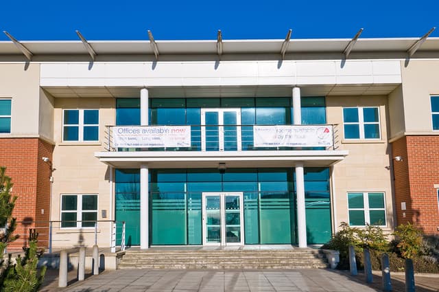 Hire Regus Luton Capability Green | Lulsgate | VenueScanner