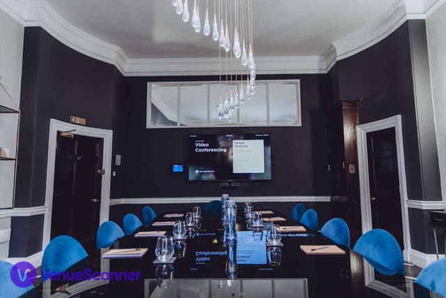 Hire Space14 | The Boardroom | VenueScanner