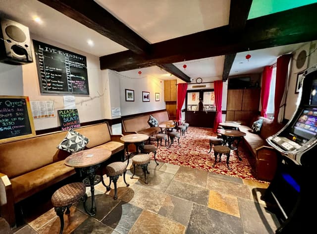 Hire Hare And Hounds Burstwick | Bar | VenueScanner