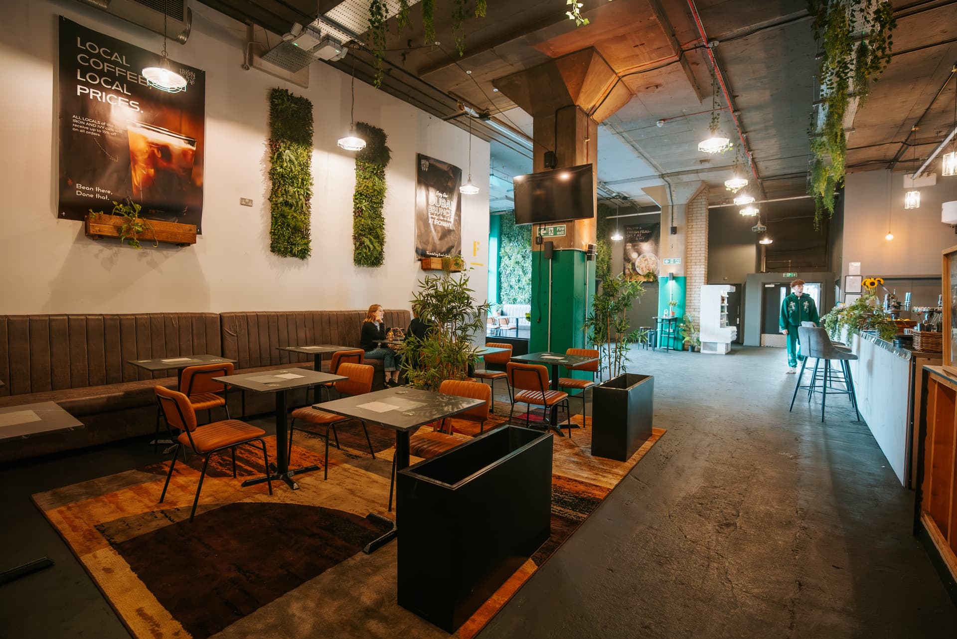Hire Club360 | Iron & Ivy | VenueScanner